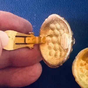 Jewelry | Vintage Old Hollywood Style Rhinestone Button Clip On Gold ...